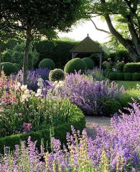 Привітання на кожен день Facebook