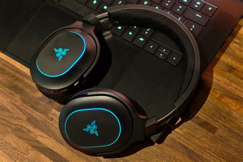Razer Barracuda X Chroma Review Shine Of The Times Stuff