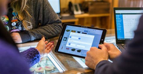Blog Ai Powered Sentiment Analysis From Elevateai By Nice