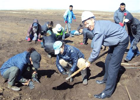”Орон нутгийн байгаль орчны манлайлал” хөтөлбөр эхэллээ