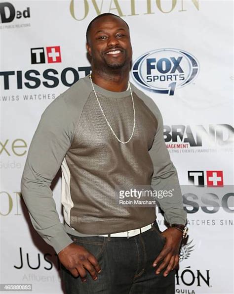 Football Player Bart Scott Photos And Premium High Res Pictures Getty