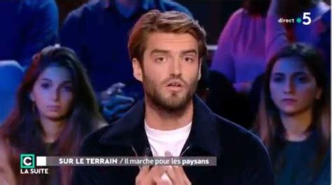 Biographie De Maxime Darquier Découvrez Le Journaliste Legitng