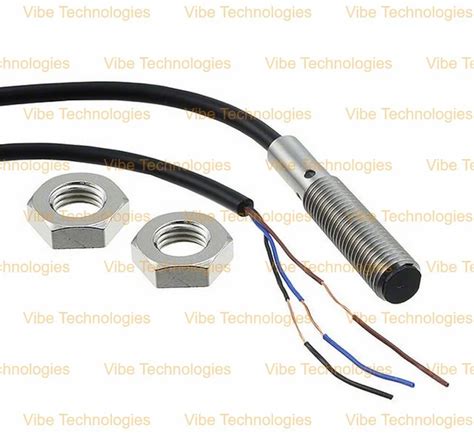 Proximity Sensor Omron M18 X 1 Magnetic Proximity Sensor Wholesale Trader From Gurugram