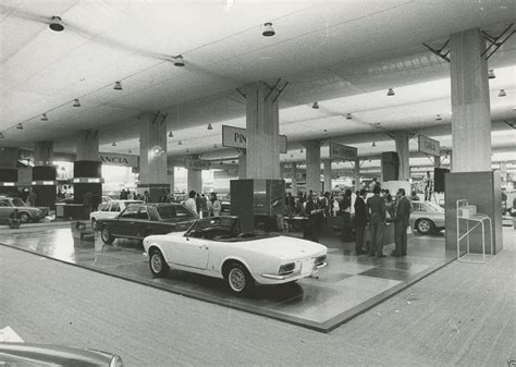 Ferrari 400 Pininfarina Paris Auto Salon 1972