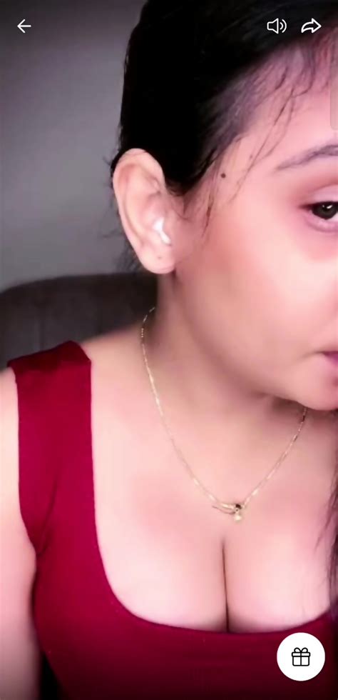 Siri Kannada Tango Model Kannada Banglore Girl Face Show