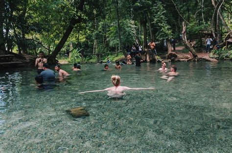 10 ที่เที่ยวสระธรรมชาติในไทย น้ำใสแจ๋ว ต้องไปเที่ยวให้ได้