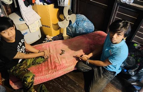 Photo Gallery จับได้แล้วสองวัยรุ่นปทุม ดักยิงอริคืนวันลอยกระทง อ้างถูกกลามคนเจ็บท้าทาย