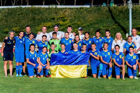 Збірна України Wu15 зіграла матч з командою «Надбужжя Буськ офіційний сайт жіночого футболу УАФ