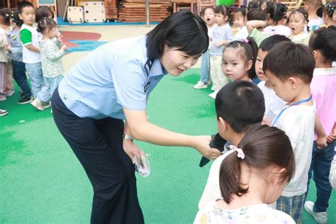 坏人来了我不怕湖州市吴兴区常溪幼儿园开展反恐防暴疏散演练