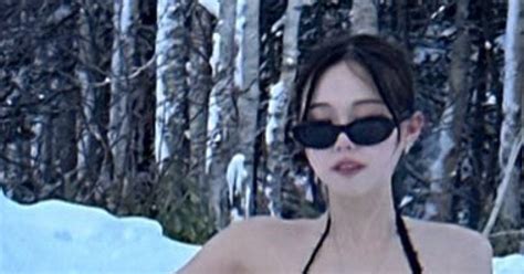 언니 안 추워…홍영기 눈 위에서 언더붑 비키니 자태