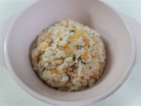 아기 밥 돼지고기볶음밥 레시피