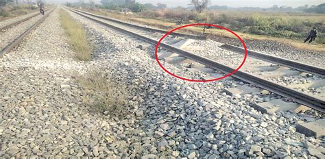 ရန်ကုန် မန္တလေးရထားလမ်းပိုင်းအတွင်း ကျောက်တံခါးမြို့နယ် တောကျွဲအင်းနှင့်ကညွတ်ကွင်းဘူတာအကြား