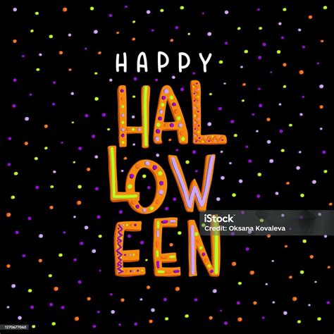 만화 의 스타일로 문자와 텍스트 해피 할로윈 검은 배경과 여러 가지 색깔의 색종이에 밝고 다채로운 오렌지 문자와 그림 0명에 대한 스톡 벡터 아트 및 기타 이미지 Istock