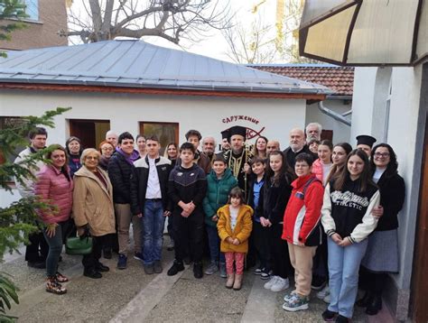 Русенски НОВ ПРИЦЪРКОВЕН КАБИНЕТ ПО ВЕРОУЧЕНИЕ В РУСЕ На 19 март 2025 г с благословението на