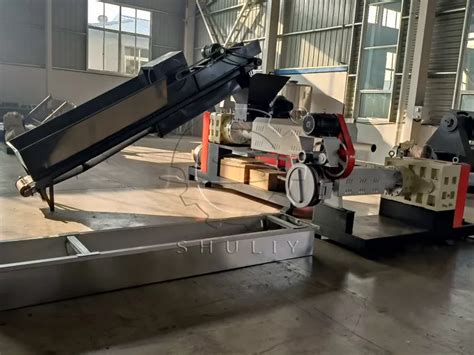 플라스틱 재활용 공장을 위한 좋은 품질 승강 컨베이어