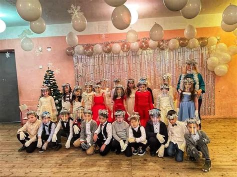 პირველი კლასის საახალწლო ქ თბილისის N160 საჯარო სკოლა Facebook