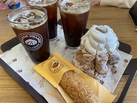 공주 카페내돈내산 ️ 베이커리 밤마을 밤파이and밤의여왕and밤에끌레어 디저트 맛집 인정🌰 네이버 블로그