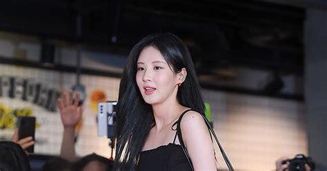 [td포토] 소녀시대 서현 몸매 드러낸 미니 원피스