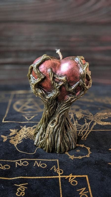 Свеча сердце в дереве — цена 220 грн в каталоге Свечи Купить товары для дома и быта по доступной