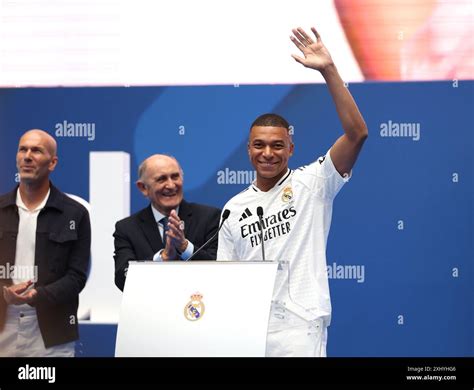 Real Madrid President Florentino Perez And New Real Madrid Player