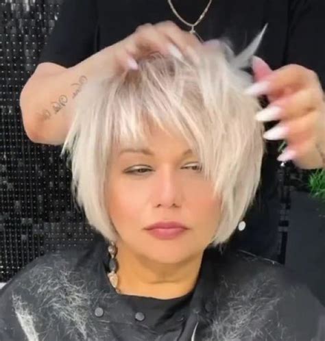 100 Elegant Short Hairstyles For Women Over 50 Artofit