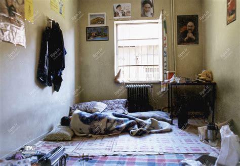 فرارو تصاویر دانشجویان در کوی دانشگاه تهران در دهه هفتاد