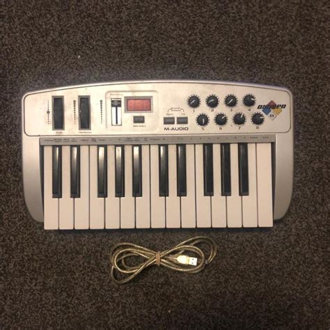 M Audio Oxygen 8 Usb Keyboard In B33 Birmingham Für 30 00 £ Zum Verkauf Shpock De