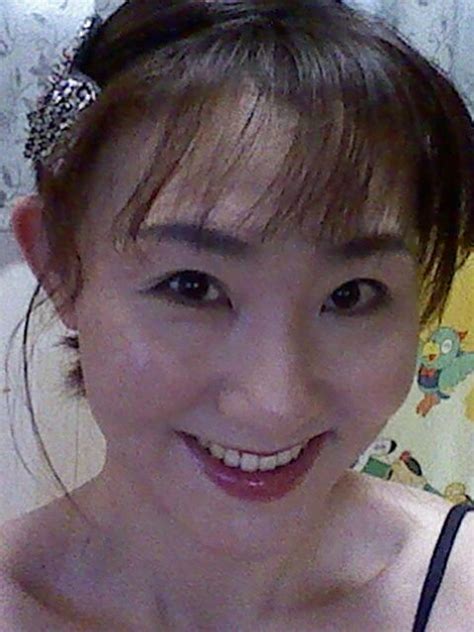 머리가 이뿌게 묶여졌다 Crown Jewelry Crown Fashion