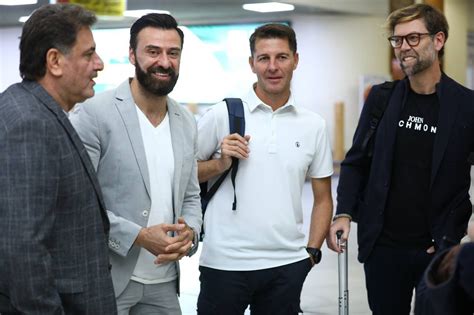 الإسباني خيسوس كاساس يصل بغداد لإتمام التعاقد لقيادة منتخب العراق