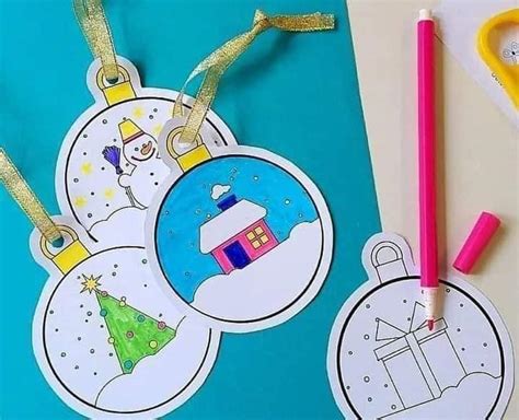 Шинэ жилийн баяраар хүүхдүүдтэйгээ Би цэцэрлэгийн багш