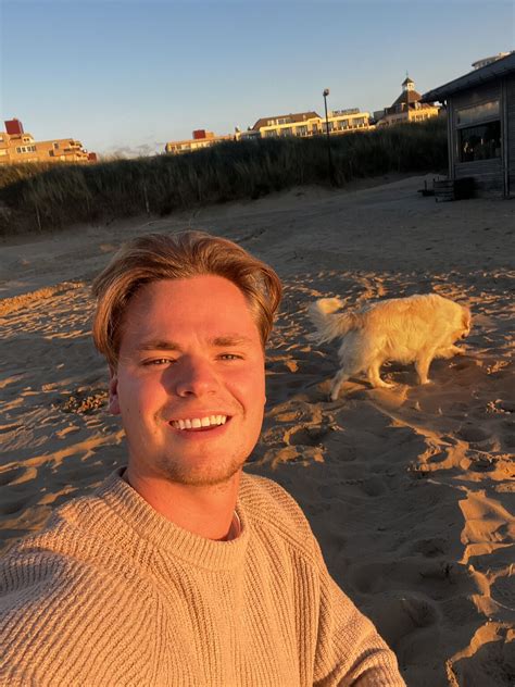 Het Ultieme Gevoel Van Vrijheid Selfies Doen Het Tegenwoordig Goed Op