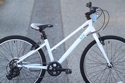 Liv Alight 24 Girls Commuter Hybrid White Qiua Used Bikes For