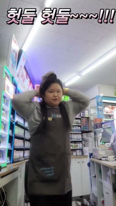 목도리도마뱀 100개 Youtube