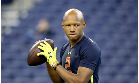 Joshua Dobbs Net Worth Age Girlfriend Career Salary Height Biography And Updates Kemi