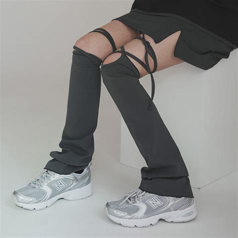 스트랩 레그워머 에이블리