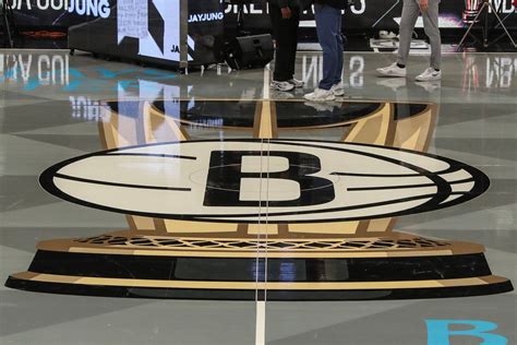 Brooklyn Nets Projected To Add 610 March Madness Superstar With No 8