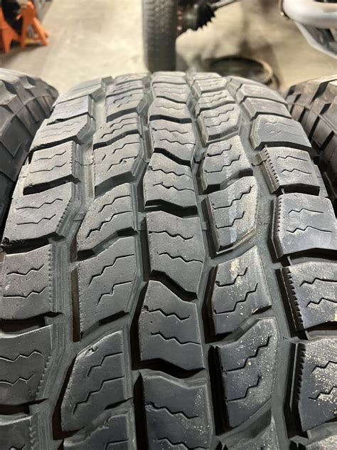 Sold Socal Qty 5 Cooper At3 Xlt 37r17 Load Range D 1200