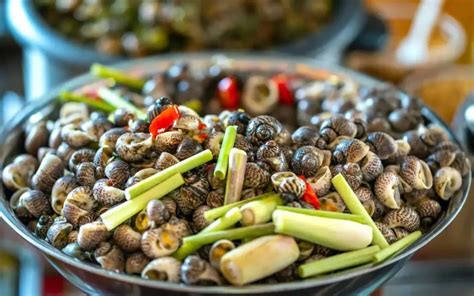 Top 15 Weirdest Foods To Try In Vietnam