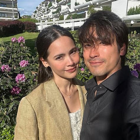 မကြာခင် ချစ်သူကောင်လေးတွေနဲ့ ရွှေလက်တွဲမှာကို ပရိသတ်တွေမြင်တွေ့ရတော့မယ့် ထိုင်းထိပ်တန်းမင်းသမီး