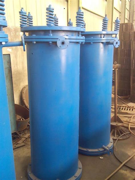 圆块孔式石墨换热器 浮头列管式、圆块式 辽阳炭素依渤石墨设备有限公司 化工设备网