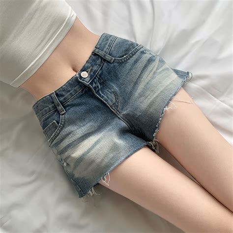 자스민벨 모델찐강추🖤세미로우 레이버 빈티지 워싱 세미 로우 밑단 헤짐 핫팬츠 데님 숏 팬츠 청반바지 반바지 로우라이즈로우팬츠데님숏팬츠데님반바지바캉스룩휴가룩