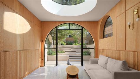 Dominic Mckenzie Architects Enlivens Segmental House With Arches