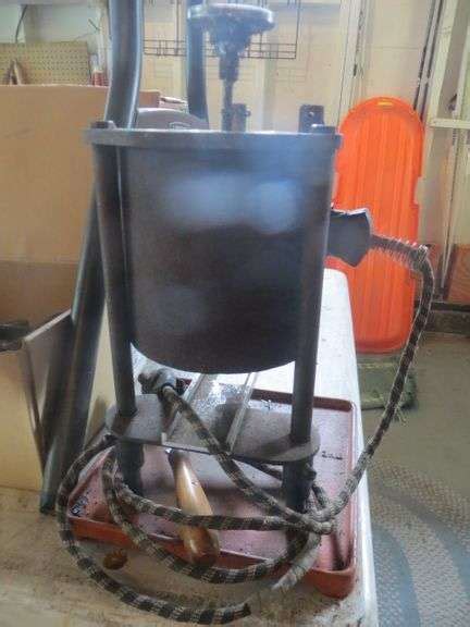 Lead Melting Pot Lambrecht Auction Inc