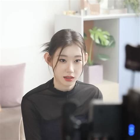 Pin By Ebery On Itzy Itzy