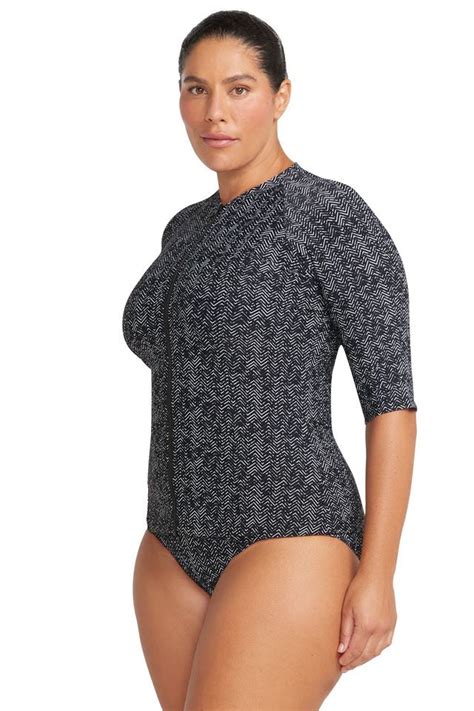 Artesands Black Zig Zag Seurat Sun Safe Rash Top Fit And Folly
