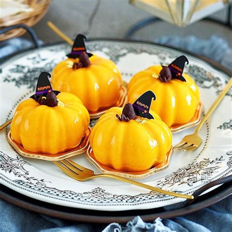 فرارو طرز تهیه دسر کدو حلوایی دورنگ؛ دسر شیک مخصوص شب یلدا