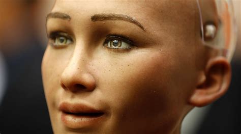 Sophia El Robot Con Ciudadanía Vendrá A México