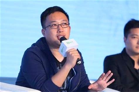 于正捧红后离他而去的5位女星，4个和他翻脸，最后一个知恩图报林心如