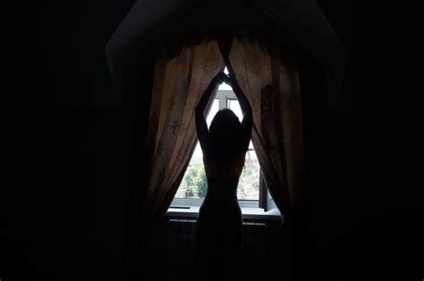 In Triangle Window 44 Pics Xhamster