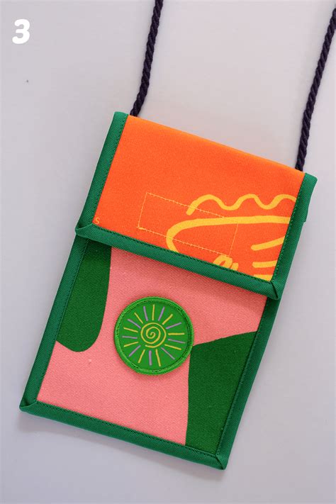 Patch Pouch Squint Clothing